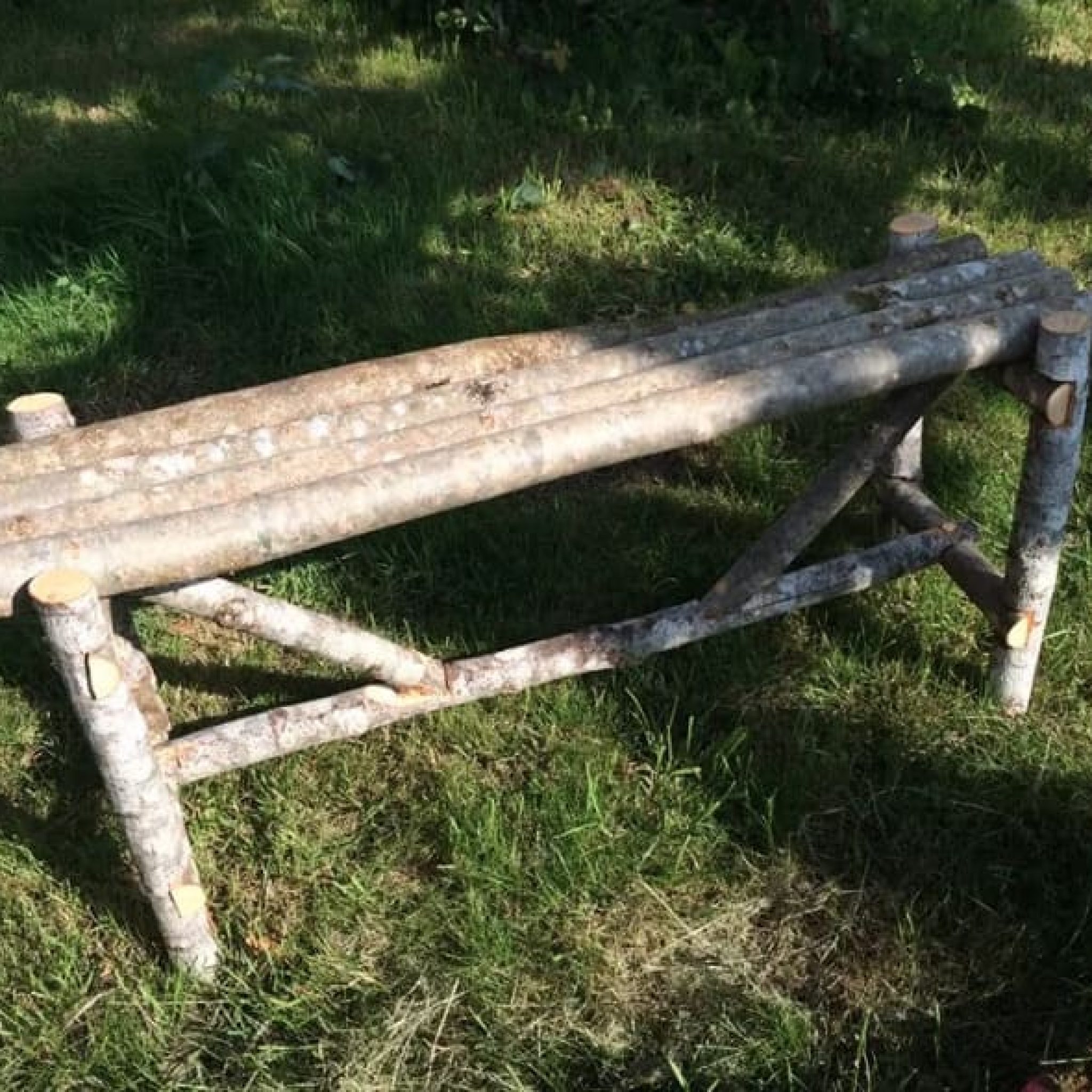 12 idées de constructions de camp scout à faire en 2025